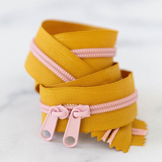 Zippers – Great Heron Thread Co.